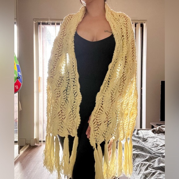 Hand Crafted | Accessories | Vintage 6 70 Handmade White Cottagecore ...